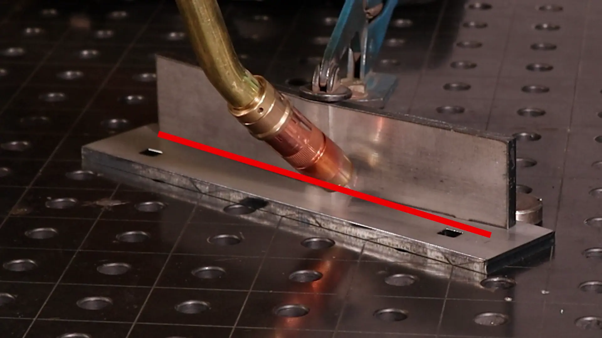 Seam Tracking in SmoothTool: Real-Time Path Correction